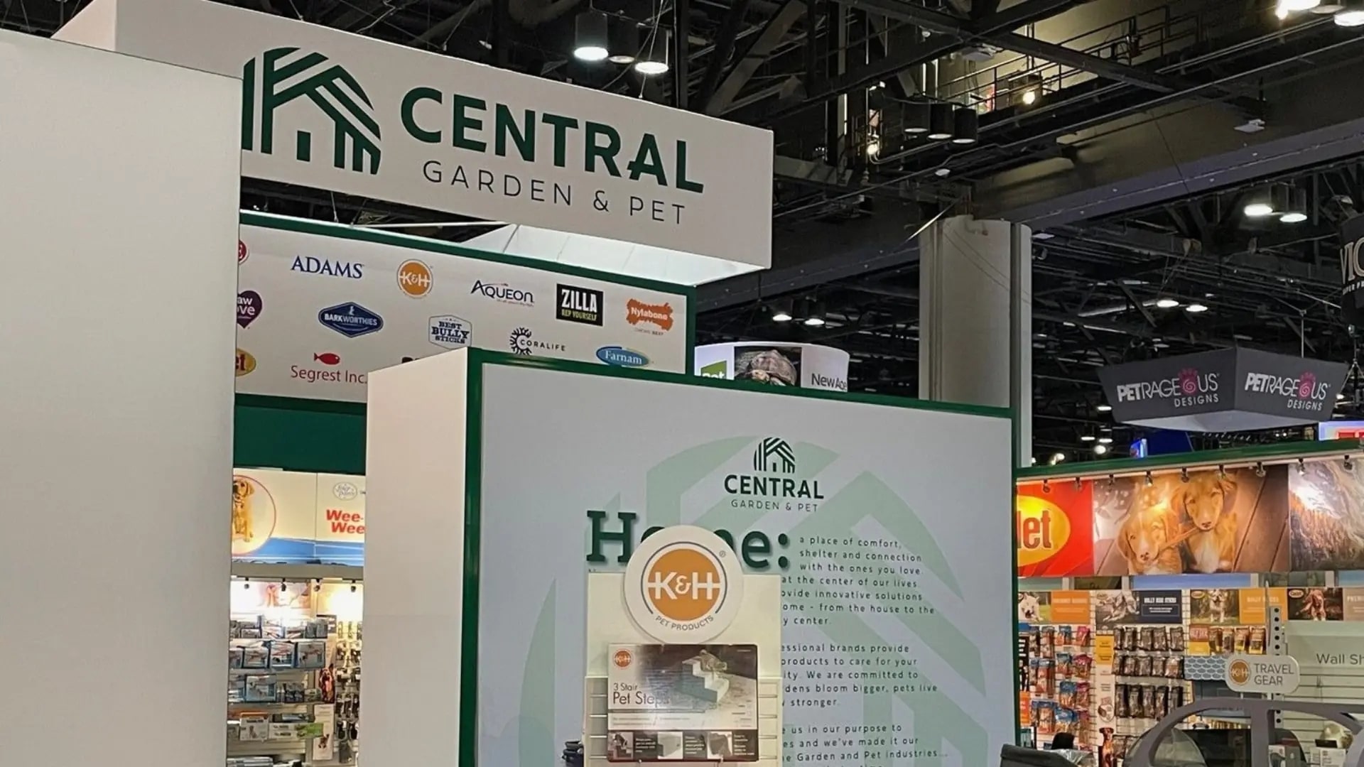Pet sales fall 6% for US retailer Central Garden & Pet - GlobalPETS
